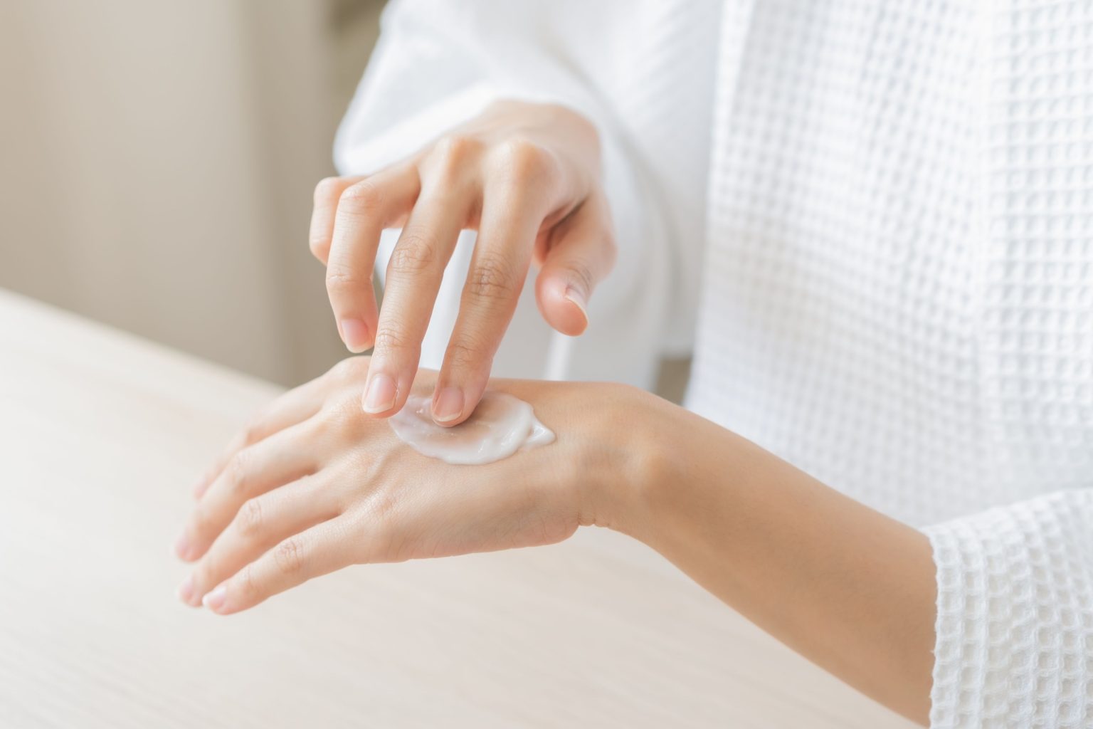 Dry Hands 101: Mistakes to Avoid and Hacks to Try