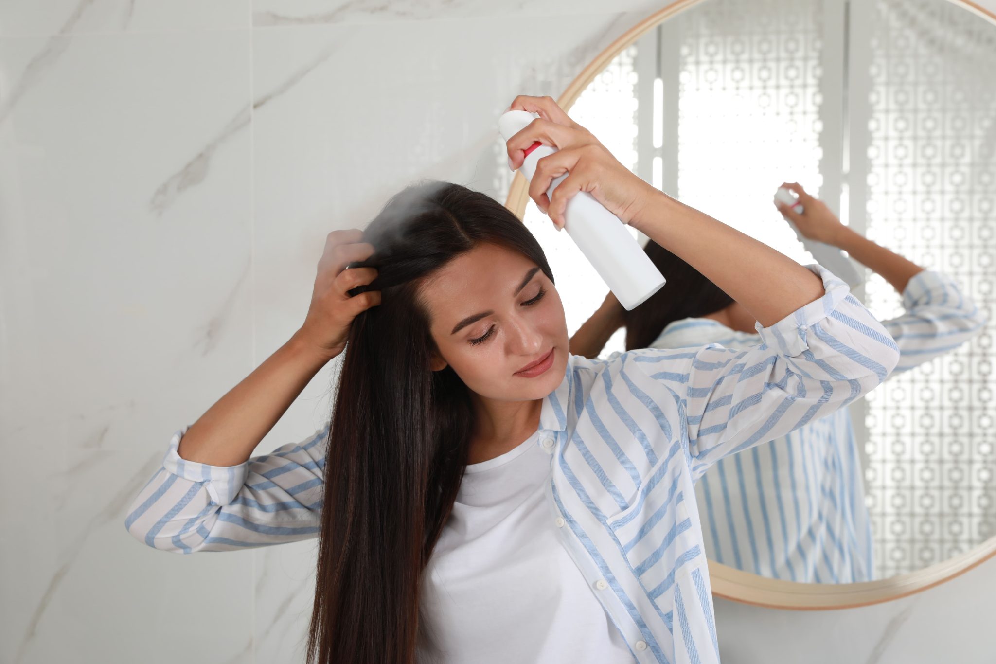 Dry Shampoo: Benefits, Risks, and How to Use It Safely - OnSkin